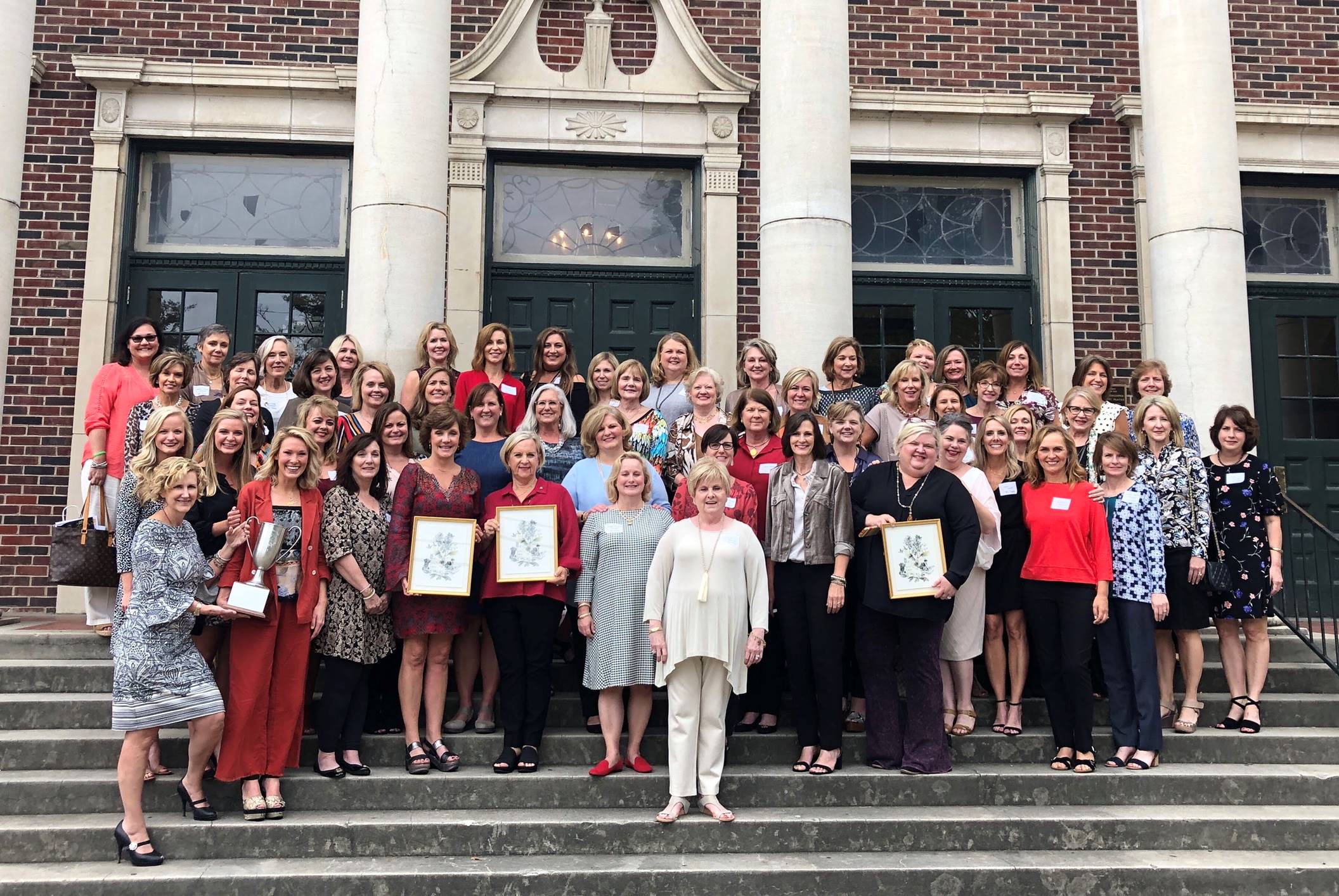 State Days the Chi O Way – 125 Years of Chi Omega